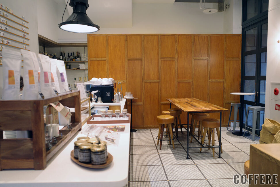 THE LOCAL COFFEE STAND FUKUOKA（ザ ローカル コーヒースタンド フクオカ）博多エリアのコーヒー - COFFERE